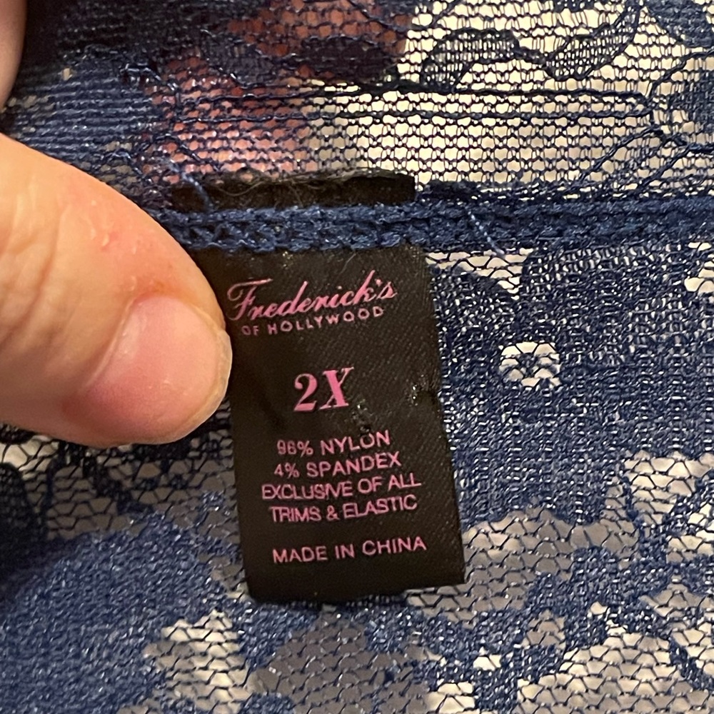 Fredricks Of Hollywood Sheer Lace Robe - Gem